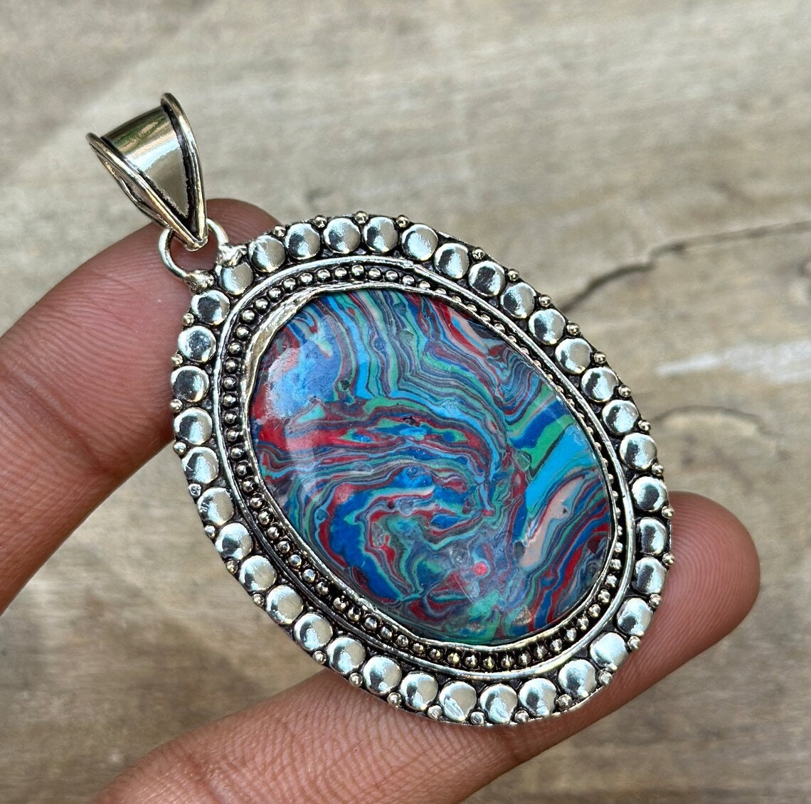 Handcrafted gemstone jewelry store