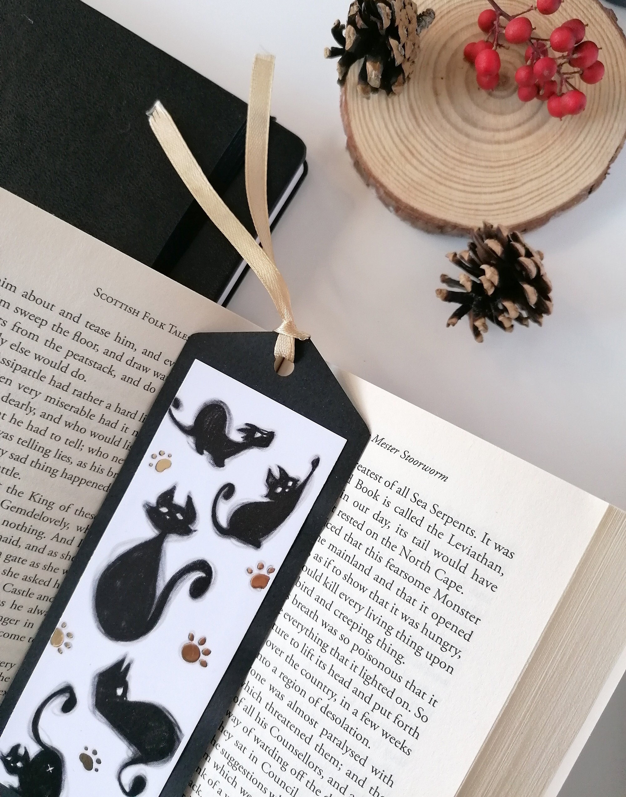 Gold Foil Cat Poses Bookmarks | Cat Stationery | Gift for Cat Lovers ...