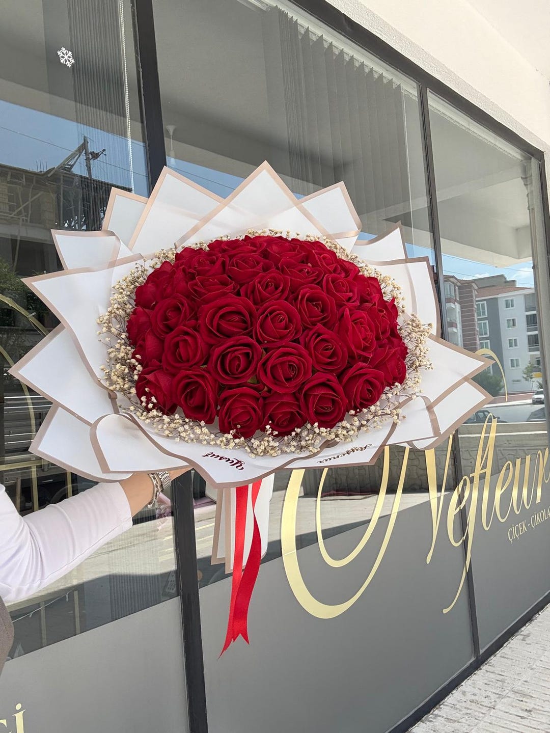 Custom Red Rose Bouquet, Personalized Anniversary Gift - Etsy