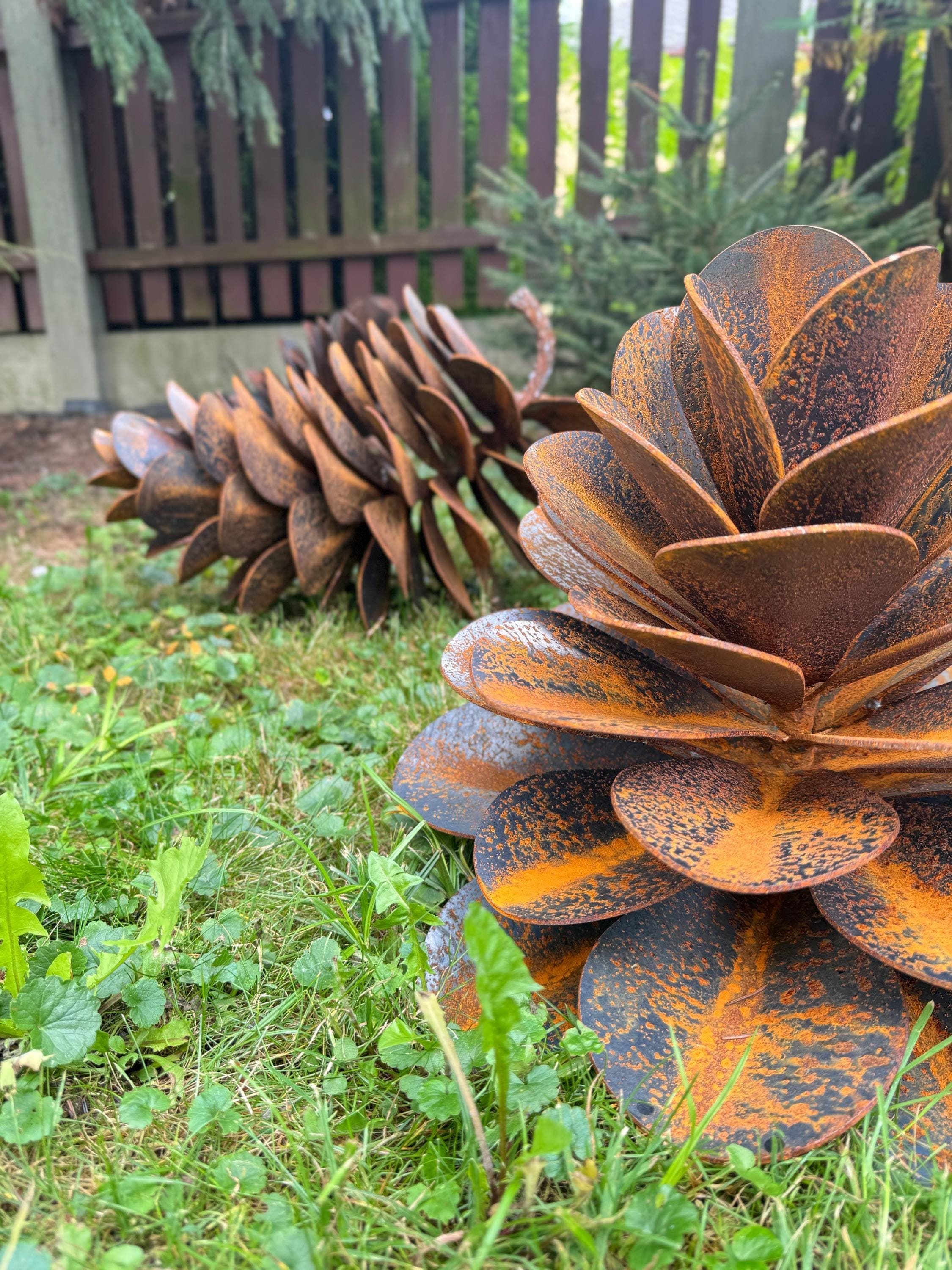Rustic Steel Sculpture – Timeless Elegance for Gardens, Restaurants ...