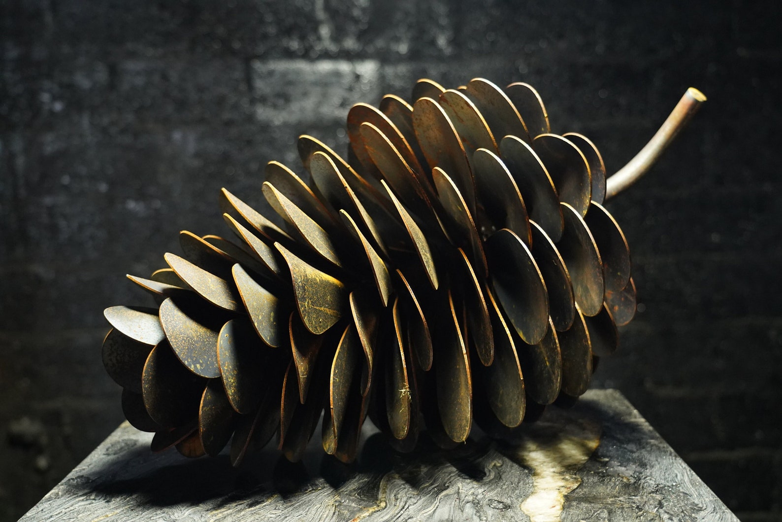 Pine Cone Rusty Sculpture, Garden Art, Garden Decorations, Metal ...
