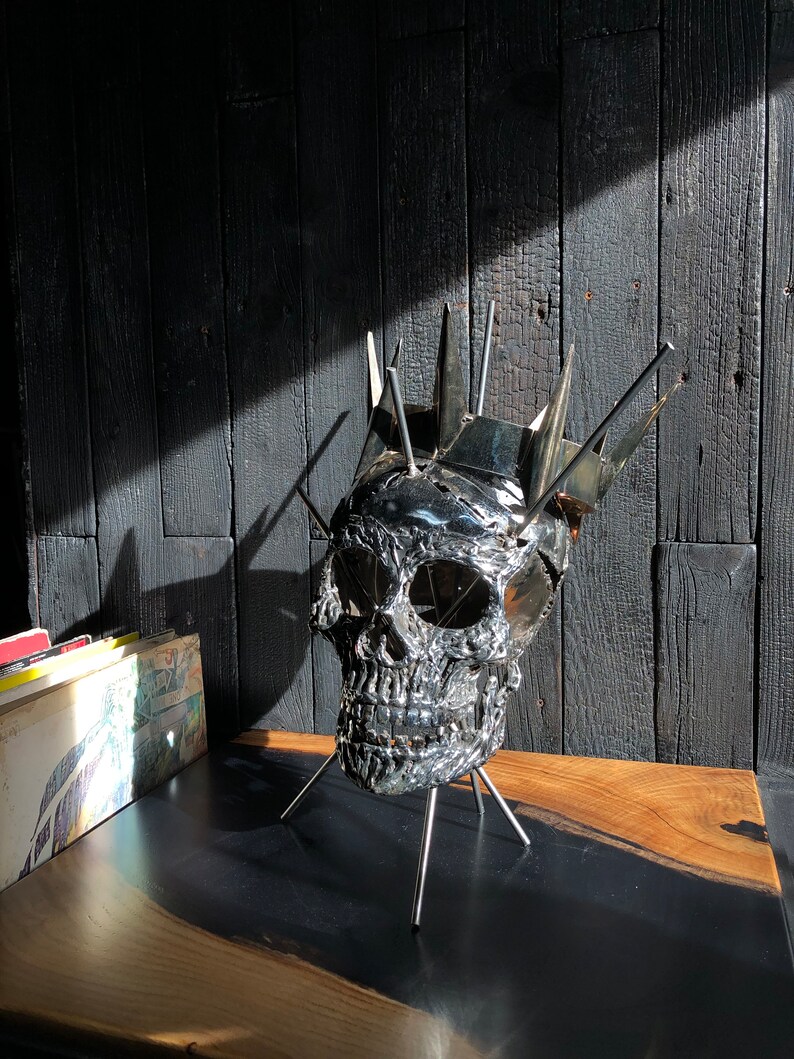 Skull Sculpture, Human Skull Replica, Skull With Crown, Royal, Skull ...