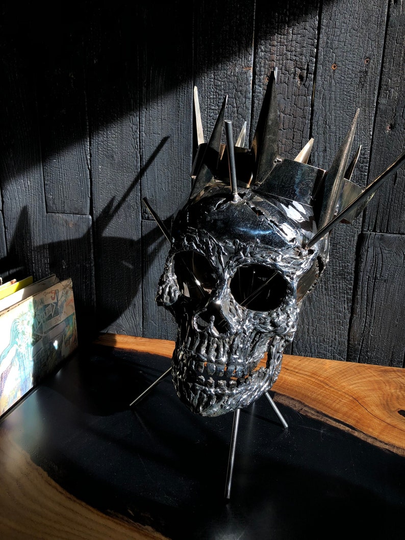 Skull Sculpture, Human Skull Replica, Skull With Crown, Royal, Skull ...