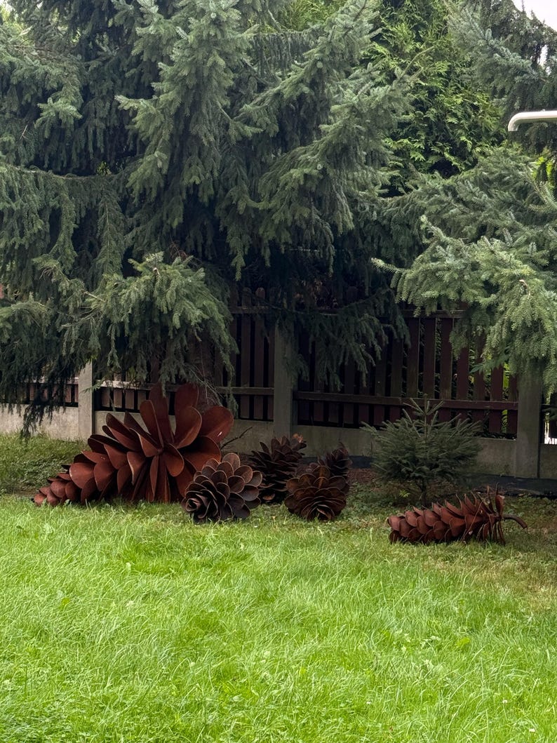 Rustic Steel Sculpture – Timeless Elegance for Gardens, Restaurants ...