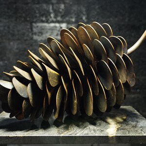 Rusted Pine Cone Sculpture Adorn Your Garden, Unique Metal Sculpture ...