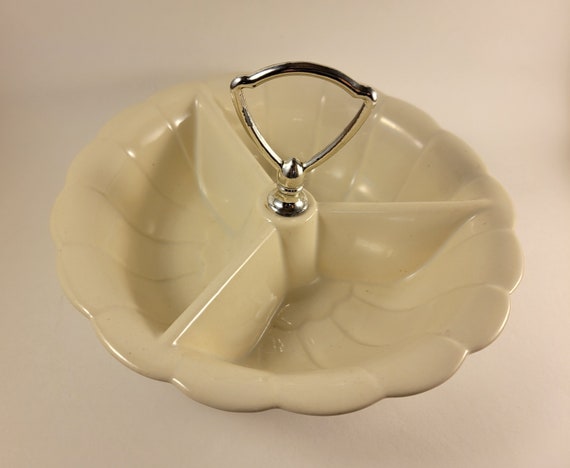 California Pottery #370 Ceramic Divided Bowl, Mid Cen… - Gem