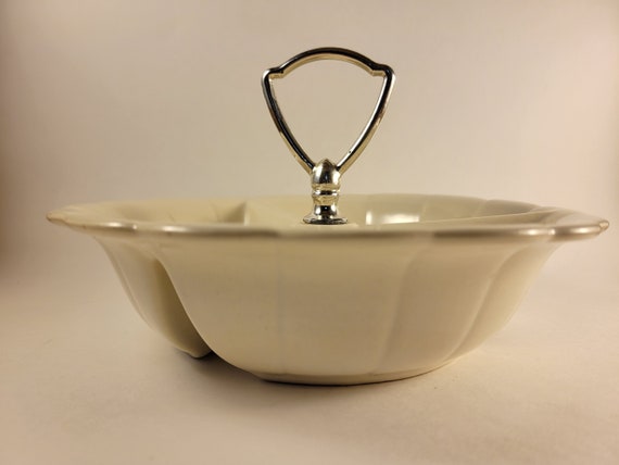 California Pottery #370 Ceramic Divided Bowl, Mid Cen… - Gem