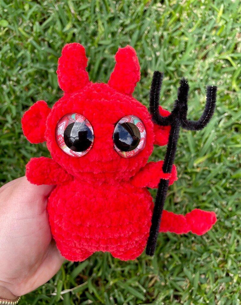 Fragaria the Strawberry Devil *CROCHET PATTERN ONLY* - Etsy