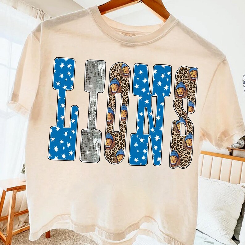 Preppy Lions Png, Checkered Star Leopard Letters With Leon Head ...