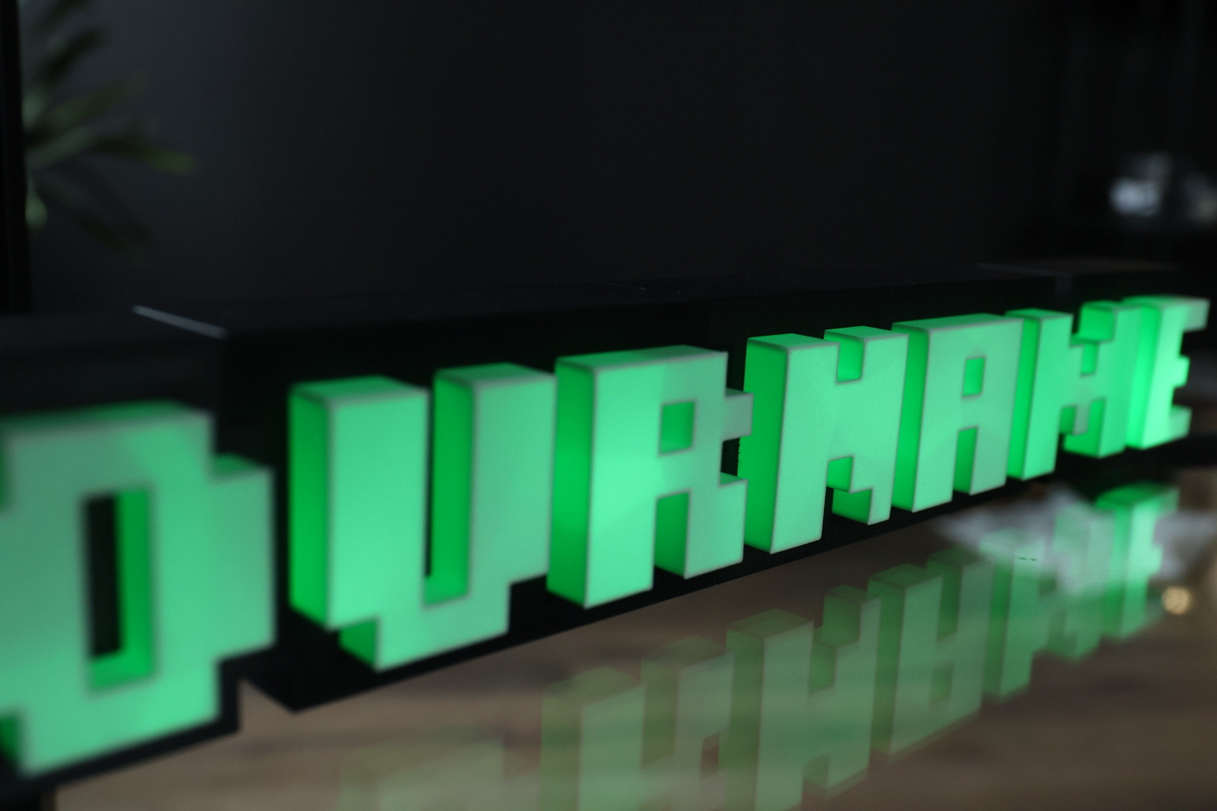 Personalized Custom Nameplate / Name Plate Desk Sign LED Rgb Kick ...