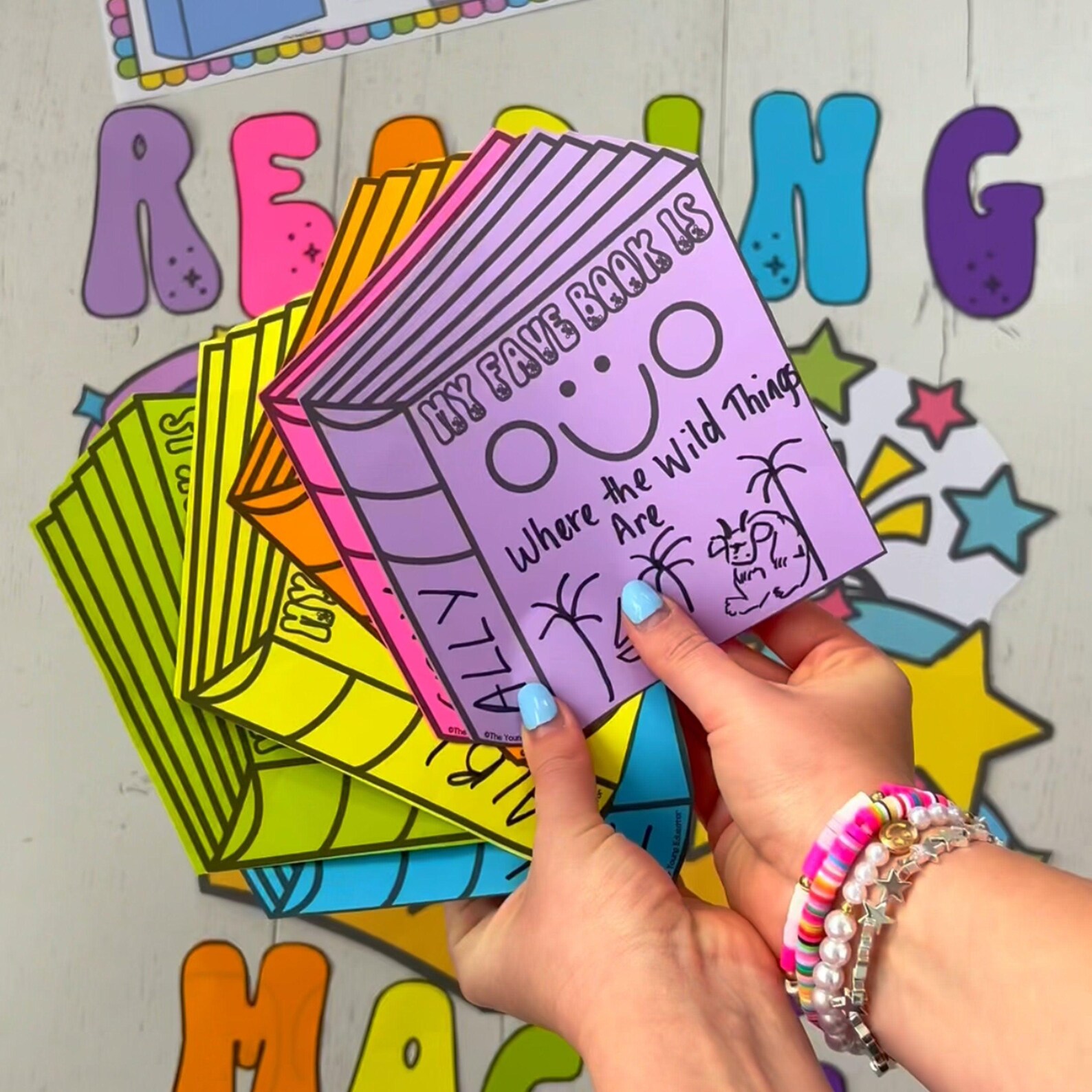 READING IS MAGIC!/ Book Reading Display / Book Week / Book Parade - Etsy