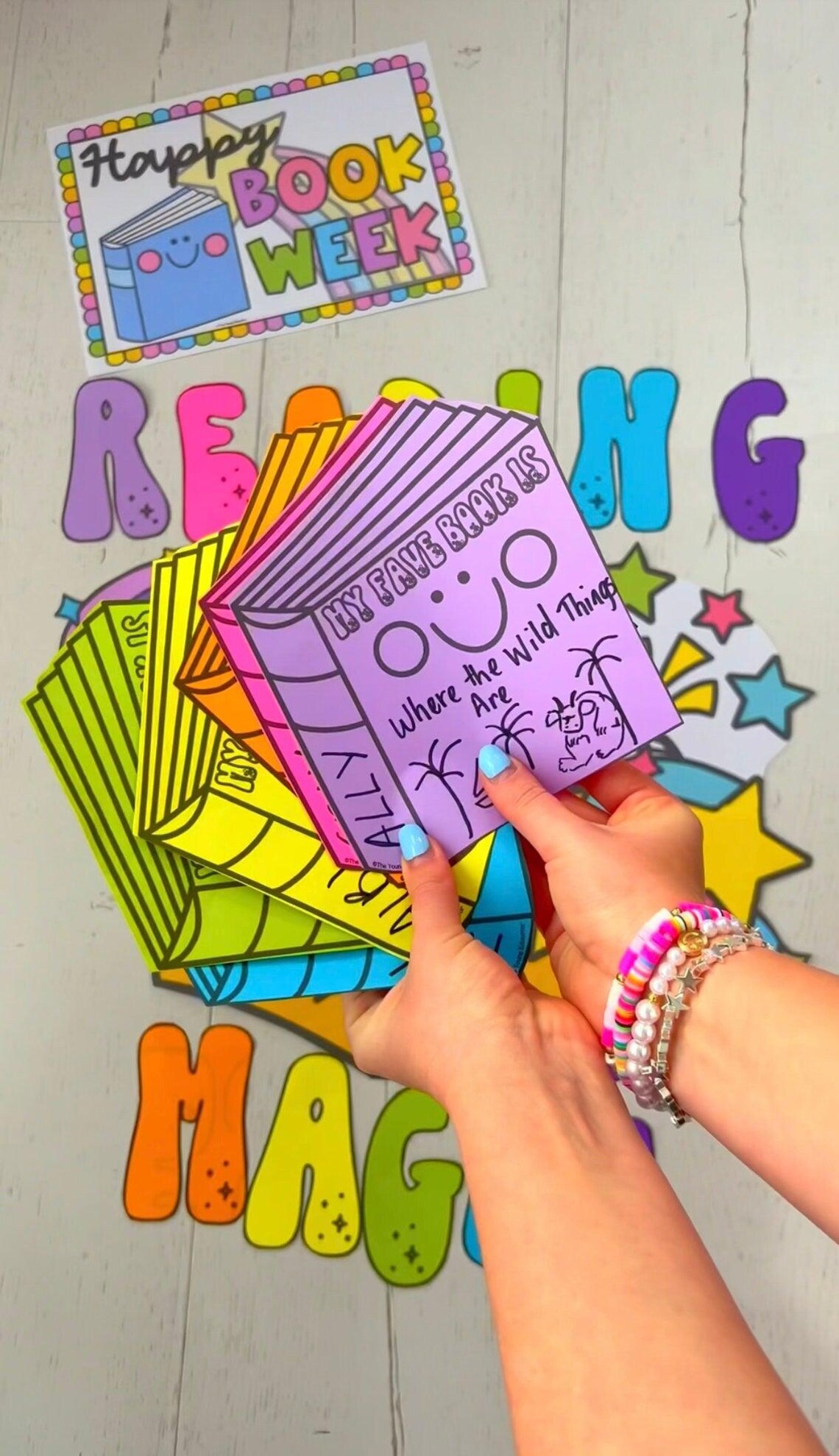 READING IS MAGIC!/ Book Reading Display / Book Week / Book Parade - Etsy