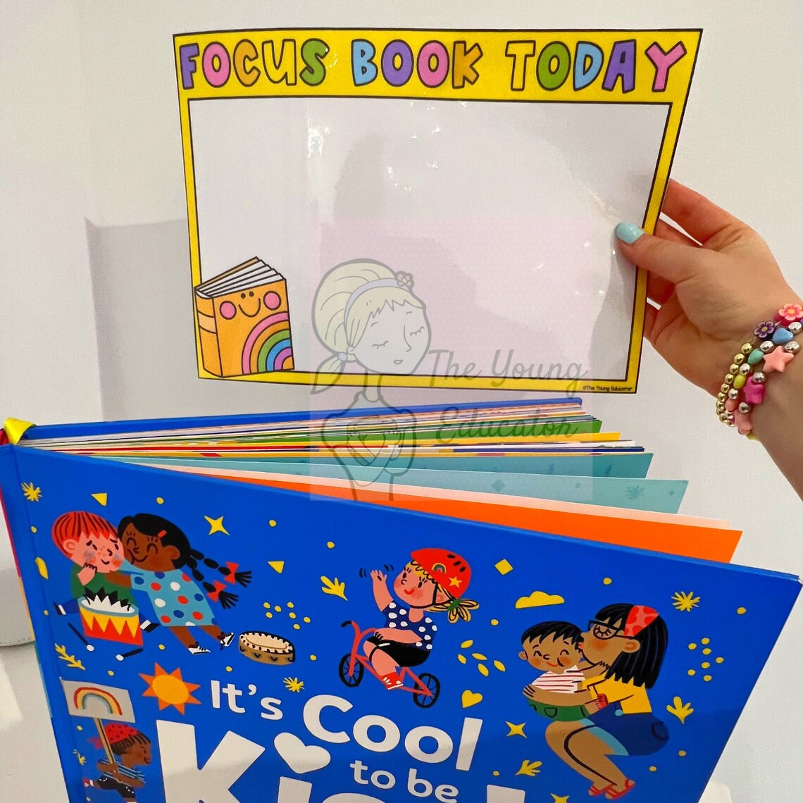 BOOK READING DISPLAY / Book Week / Read, Grow, Inspire - Etsy