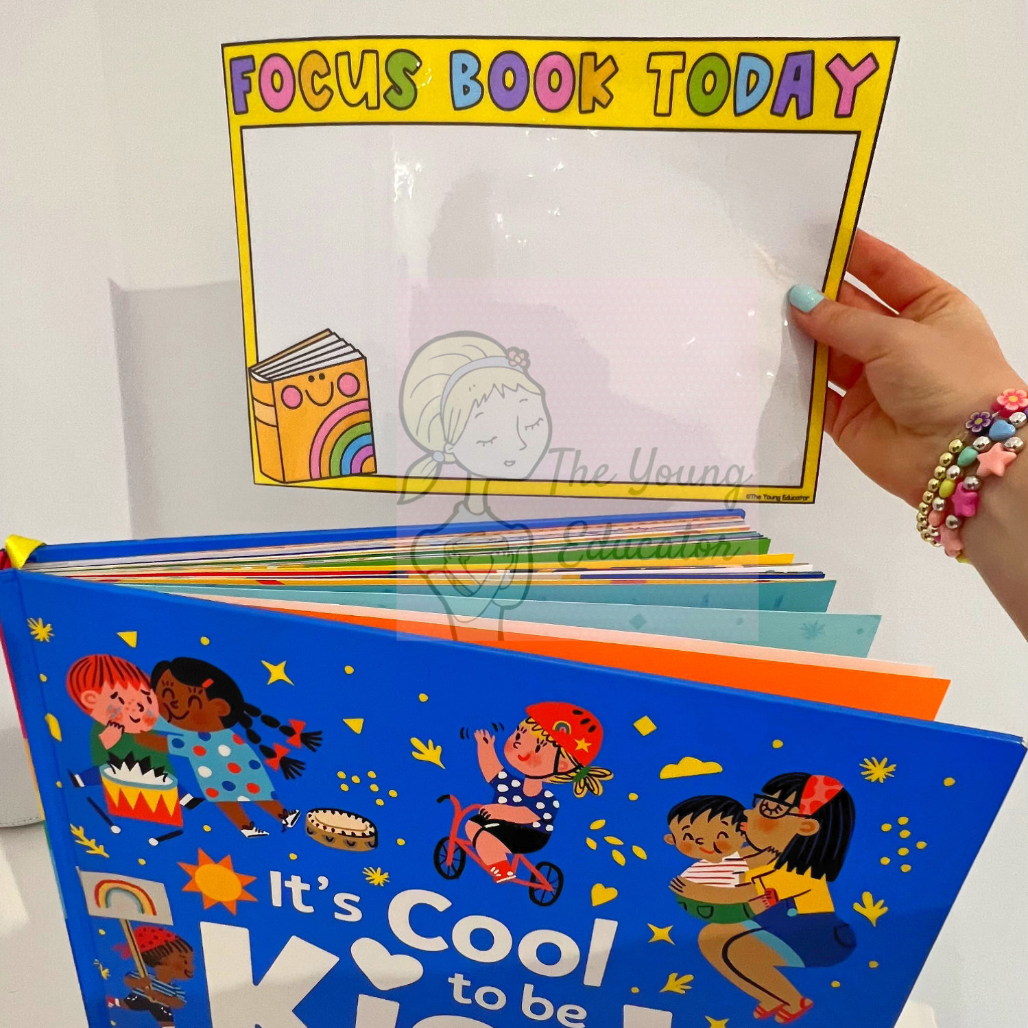 BOOK READING DISPLAY / Book Week / Read, Grow, Inspire - Etsy