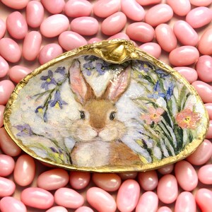 Coastal Clam Shell Easter Rabbit Jewelry/ring/trinket Dish - Etsy