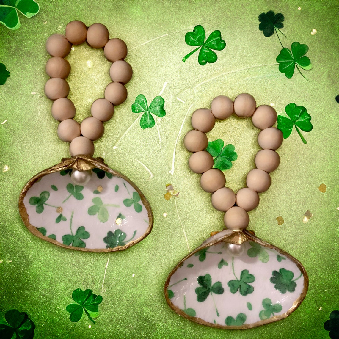 St. Patricks Day Clam Shell Decoupage Napkin Ring Holders or Wine ...