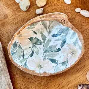 Handcrafted Decoupage Clam Shell, Flowers, Butterflies, Starfish ...
