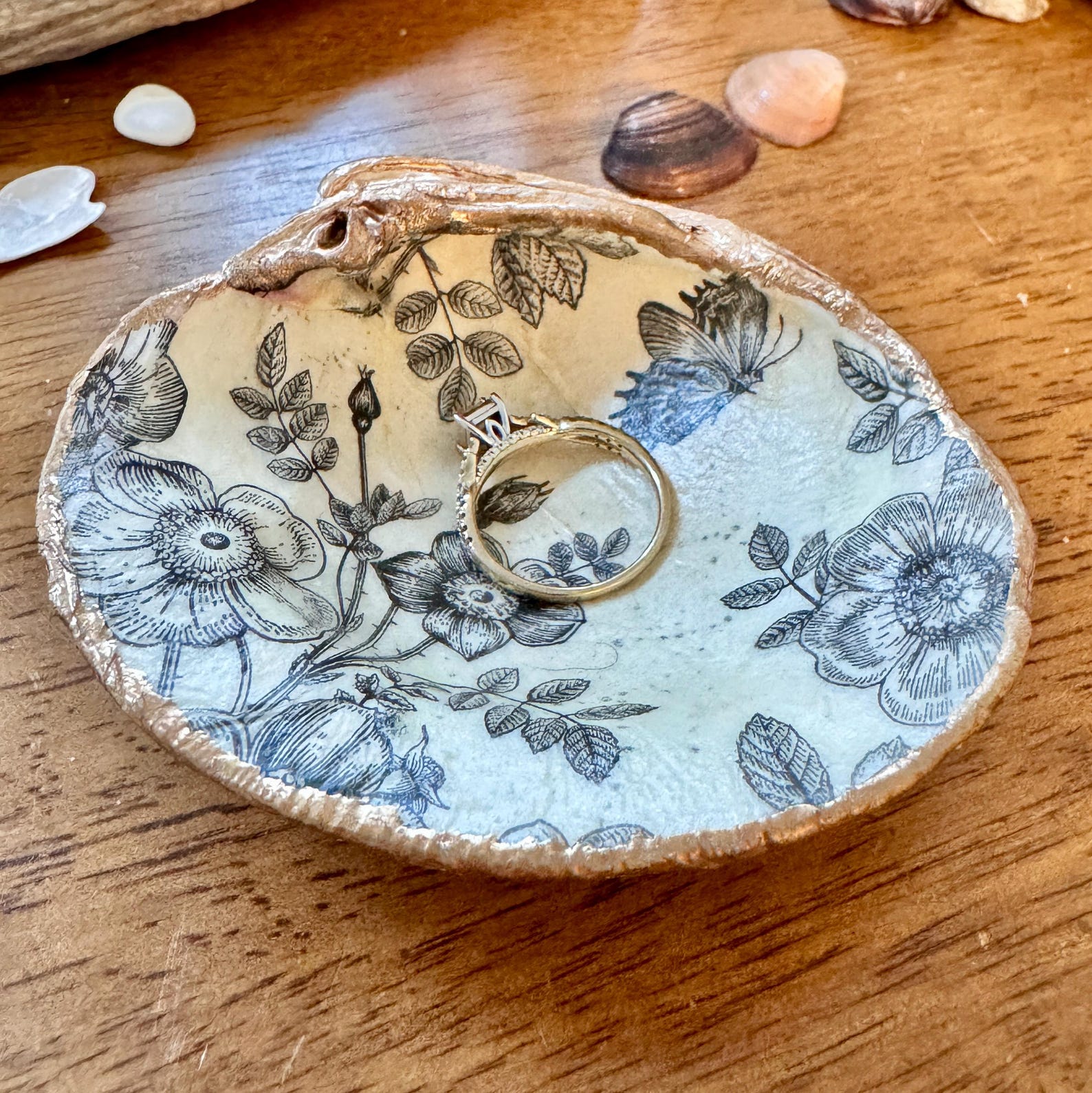 Handcrafted Decoupage Clam Shell: Floral Butterfly Jewelry Dish - Etsy
