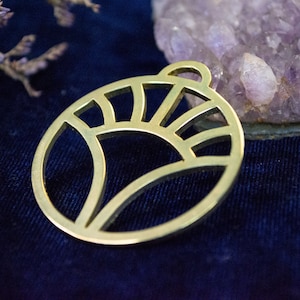 Symbol of Shar Pendant - Etsy