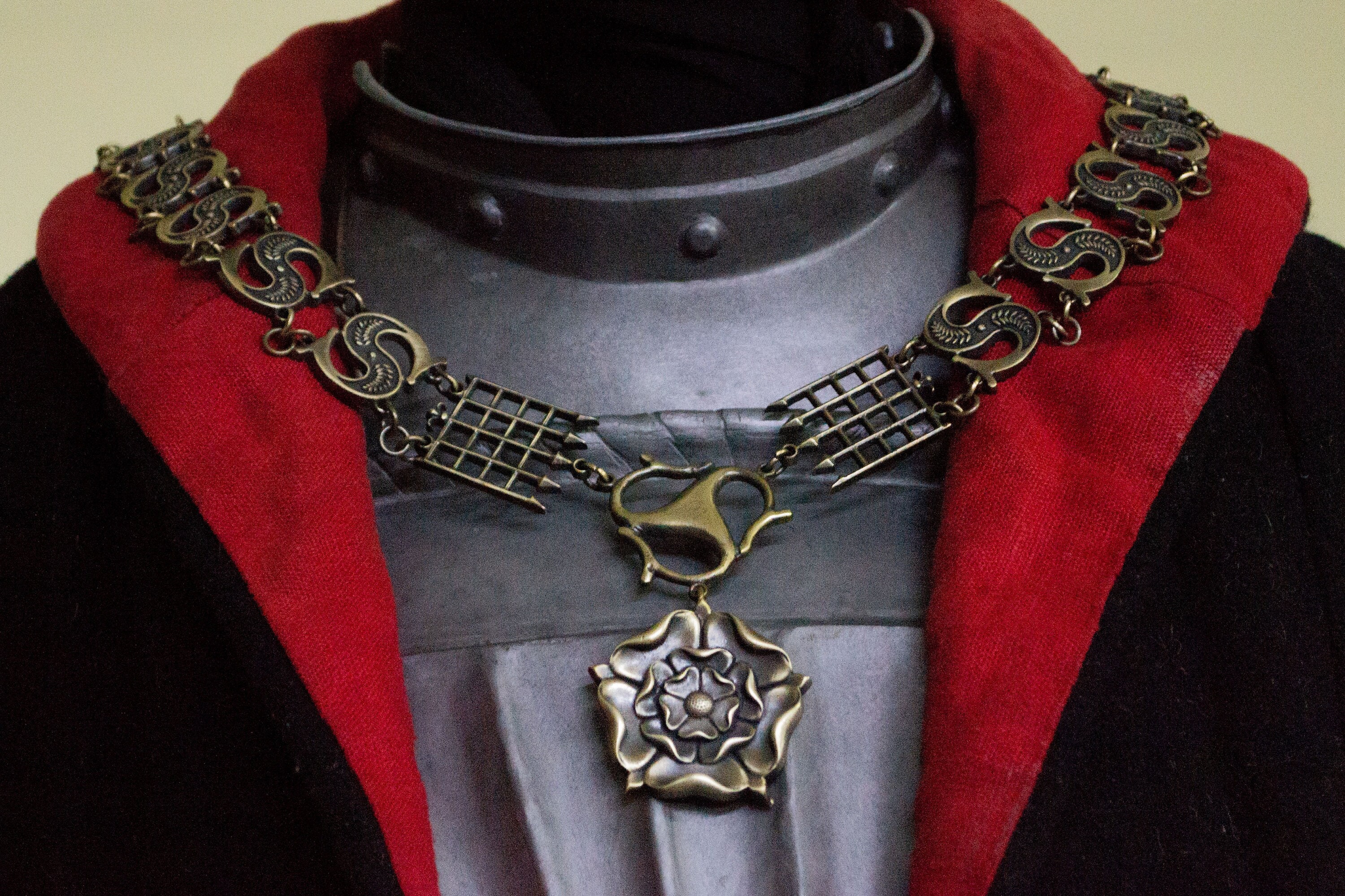 Collar of Esses, With the Tudor Rose Badge of Henry VIII Replica - Etsy