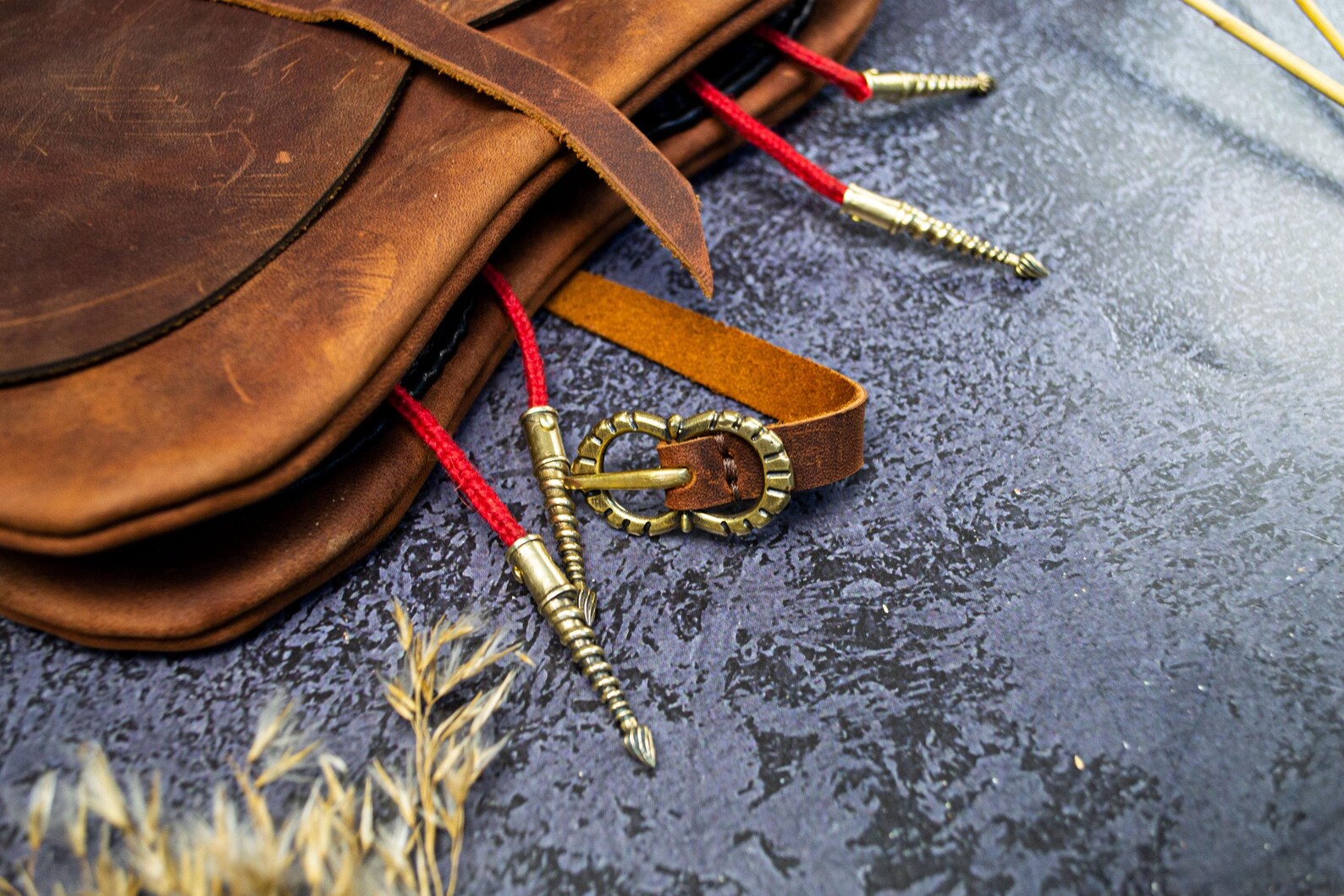 Medieval Leather Kidney Pouch - Etsy