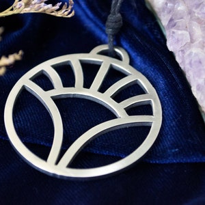 Symbol of Shar Pendant - Etsy