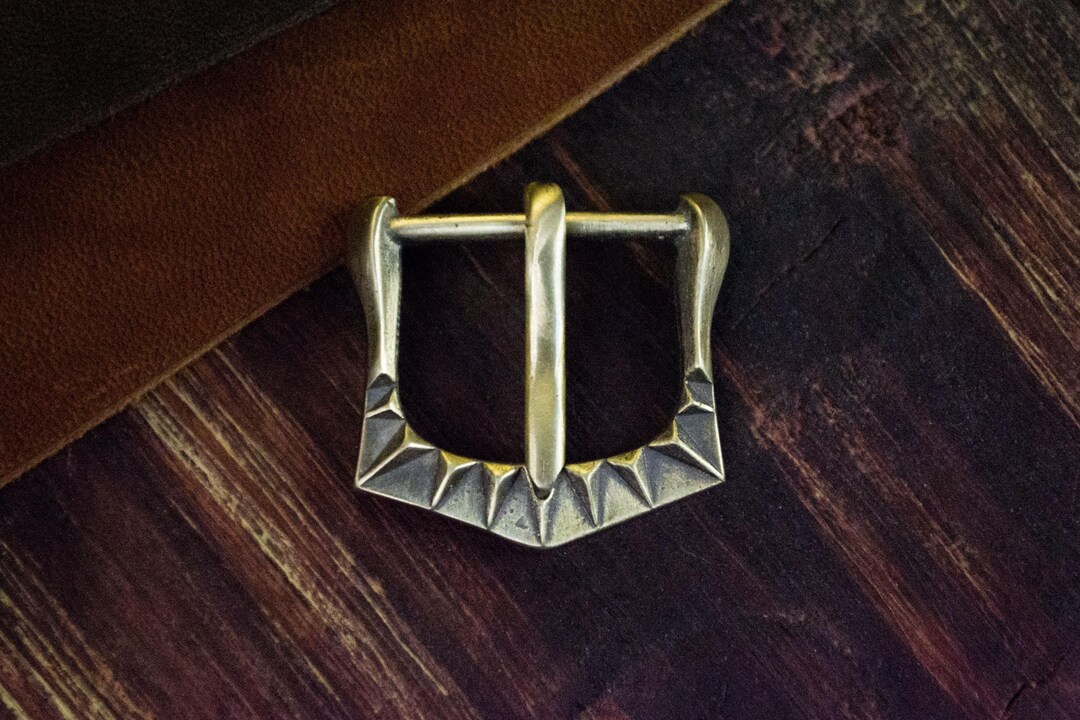 Daemon Targaryen's Belt Buckle Small - Etsy