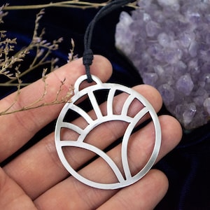 Symbol of Shar Pendant - Etsy