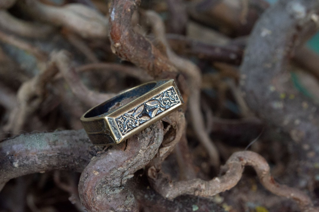 Knight Slayer's Ring - Etsy