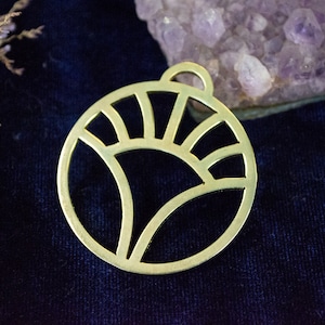Symbol of Shar Pendant - Etsy