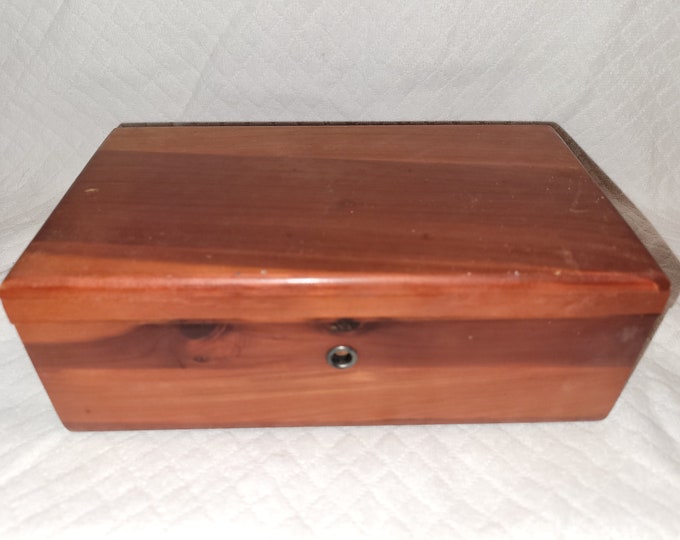 Vintage Lane Small Cedar Box - Etsy