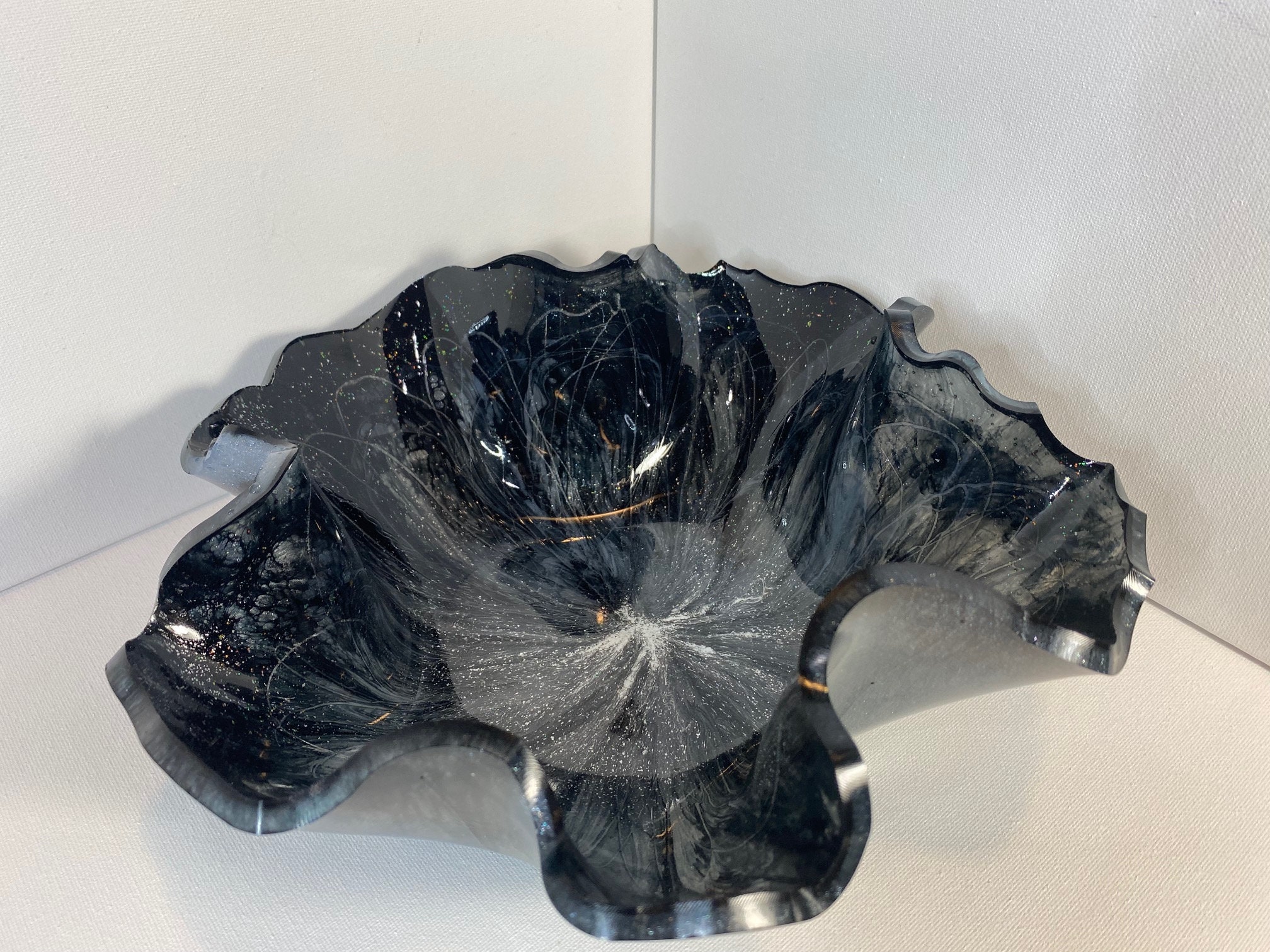 MADE TO ORDER Custom Resin Bowls - Etsy