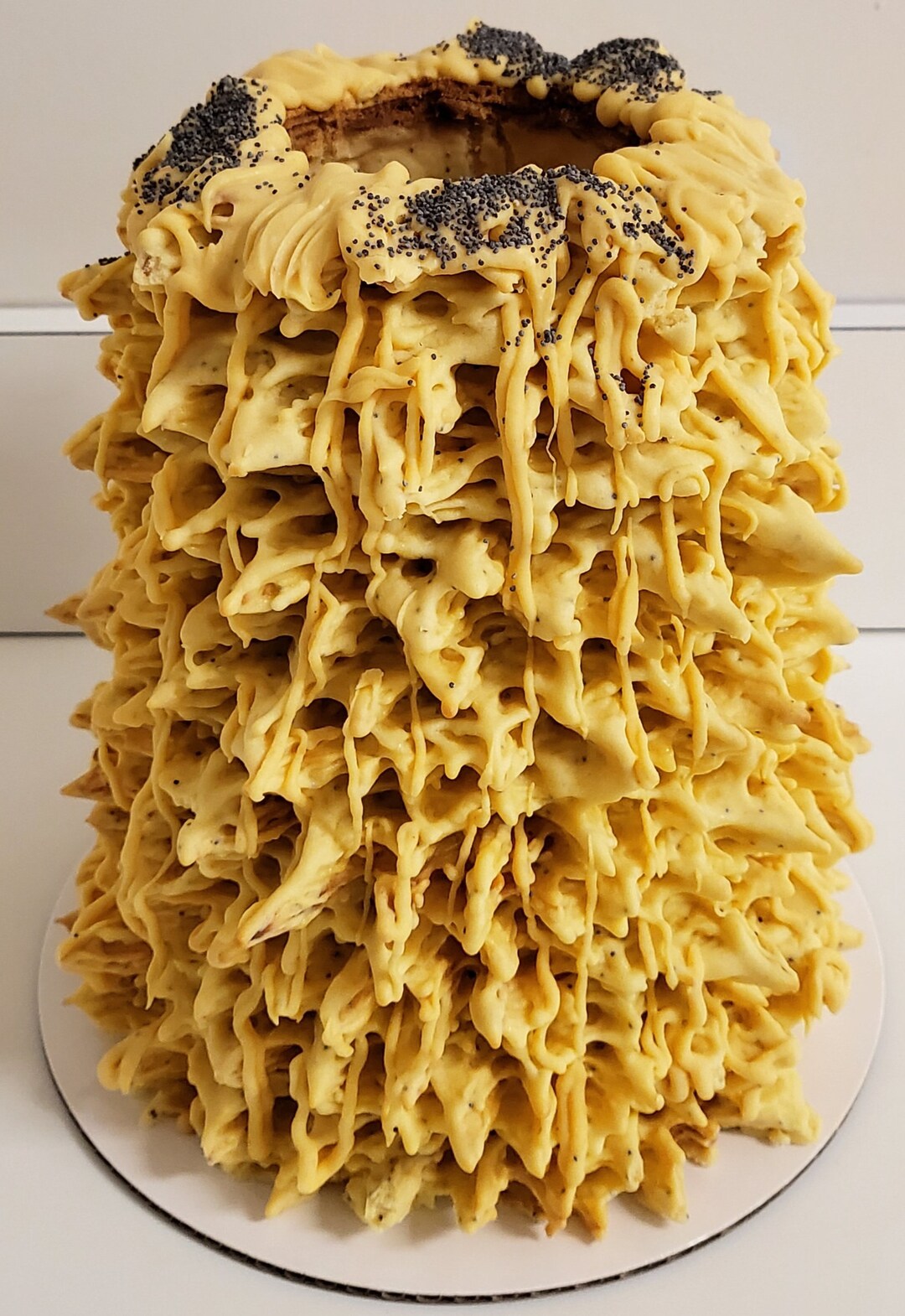 Lemon Poppy Seed Birthday and Wedding Tree Cake ( Sakotis ) ( Raguolis ...