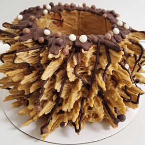 Tiramisu Birthday and Wedding Tree Cake ( Sakotis ) ( Raguolis ) 4 Inch ...