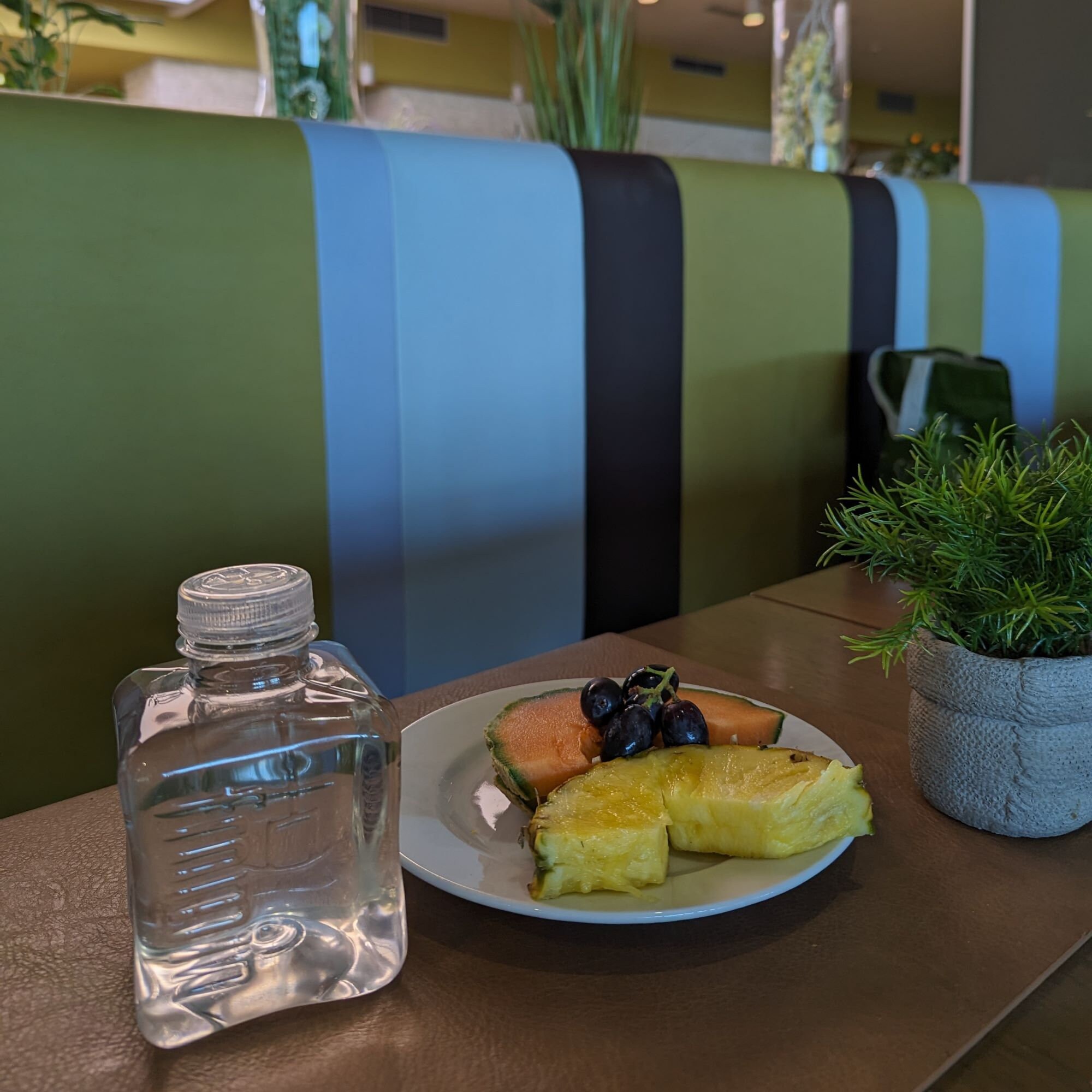 Fromin Ice Age Still Water (12 Pack) Pet Bottle - 500 ML Natural ...