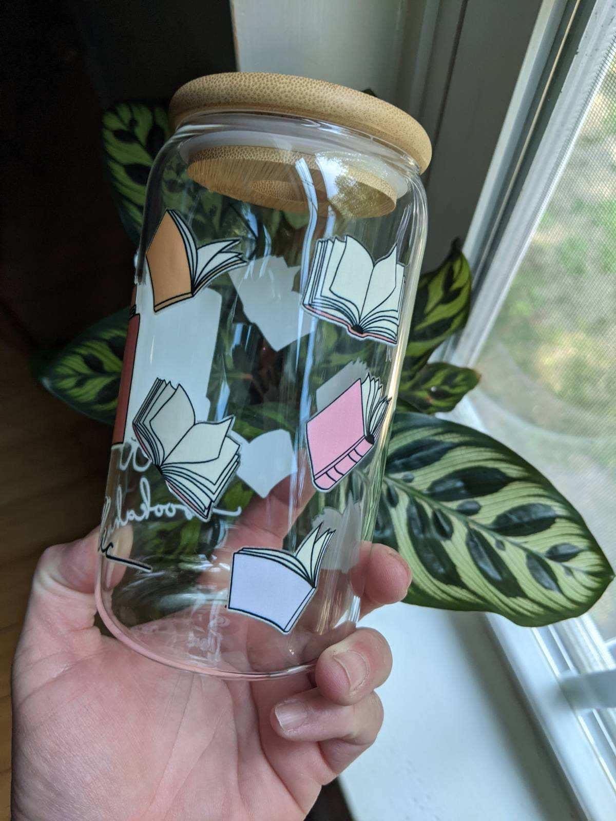 16oz Glass Bookaholic Iced Coffee Tumbler, Book Reading Cup, Libbey ...