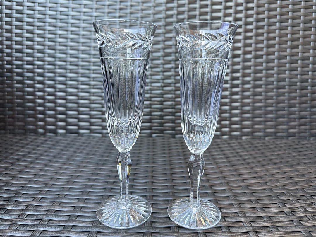Stuart Senator Crystal Champagne Flutes: Laurel Cut Design, Pair ...