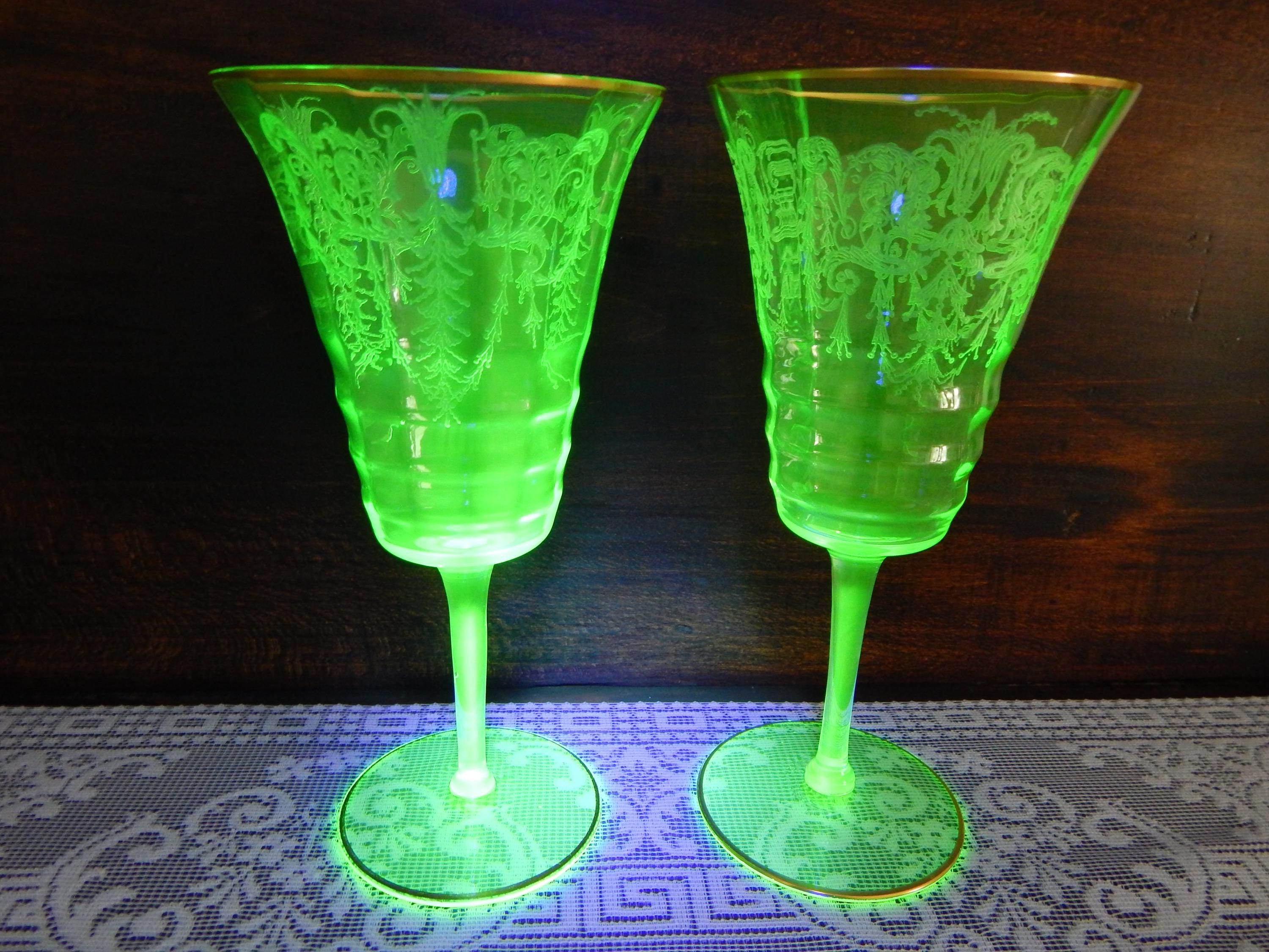 Vintage Glowing Cambridge Green Cleo Water Goblets Pr. - Etsy