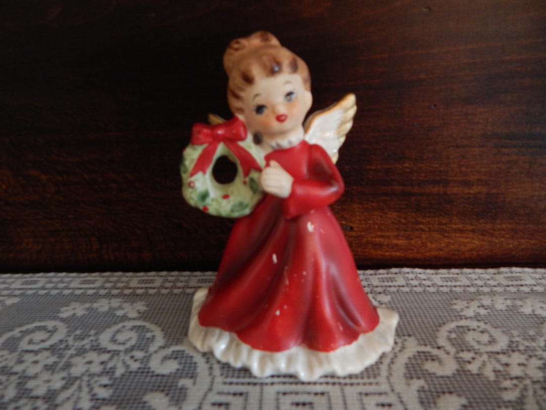 Vintage Napco Christmas Angel Holding Wreath - Etsy