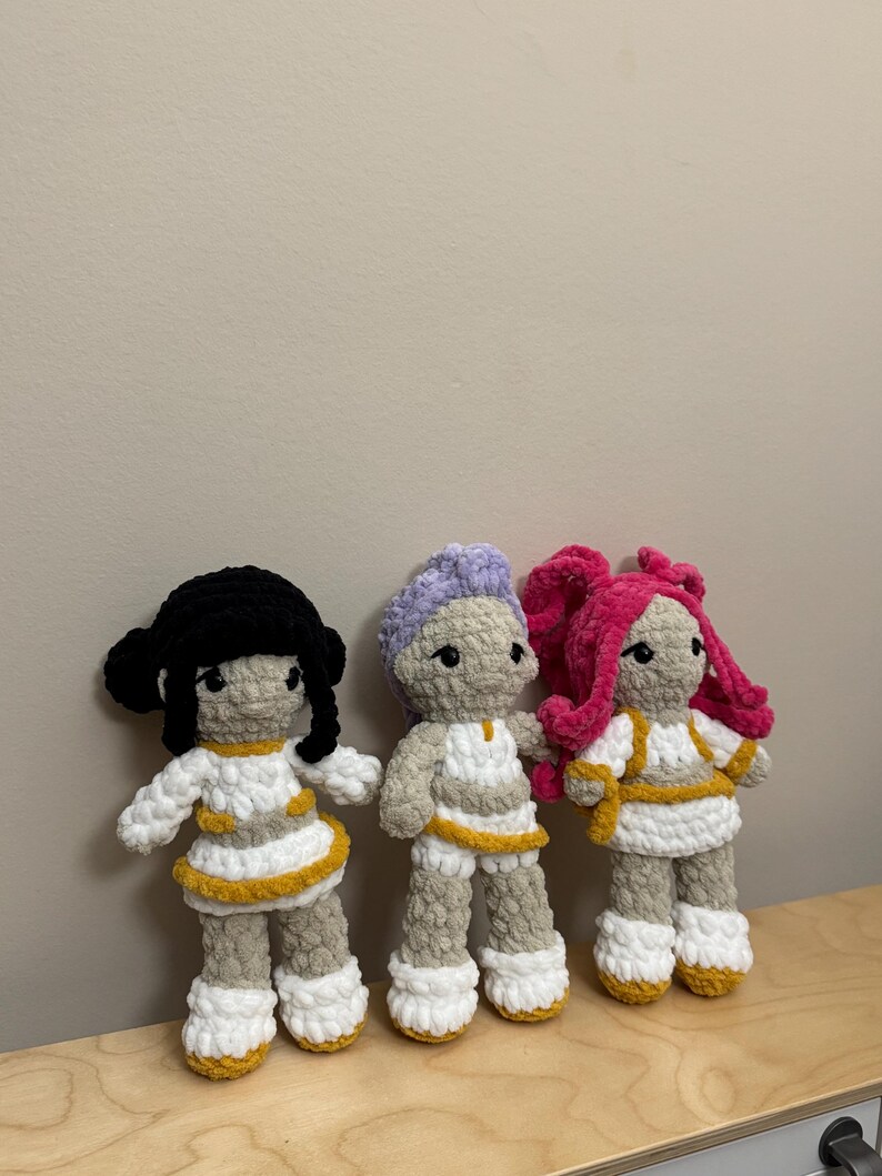 MADE TO ORDER K-pop Demon Hunter Plushies: Rumi Mira Zoe Handmade ...