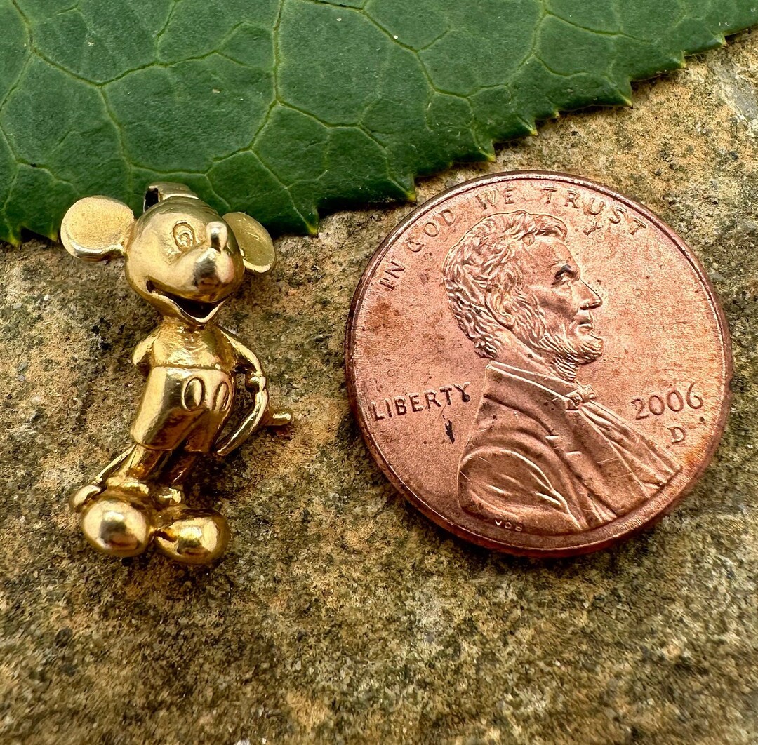 Vintage Gold Mickey Mouse Pendant | 14k (C066) - Etsy