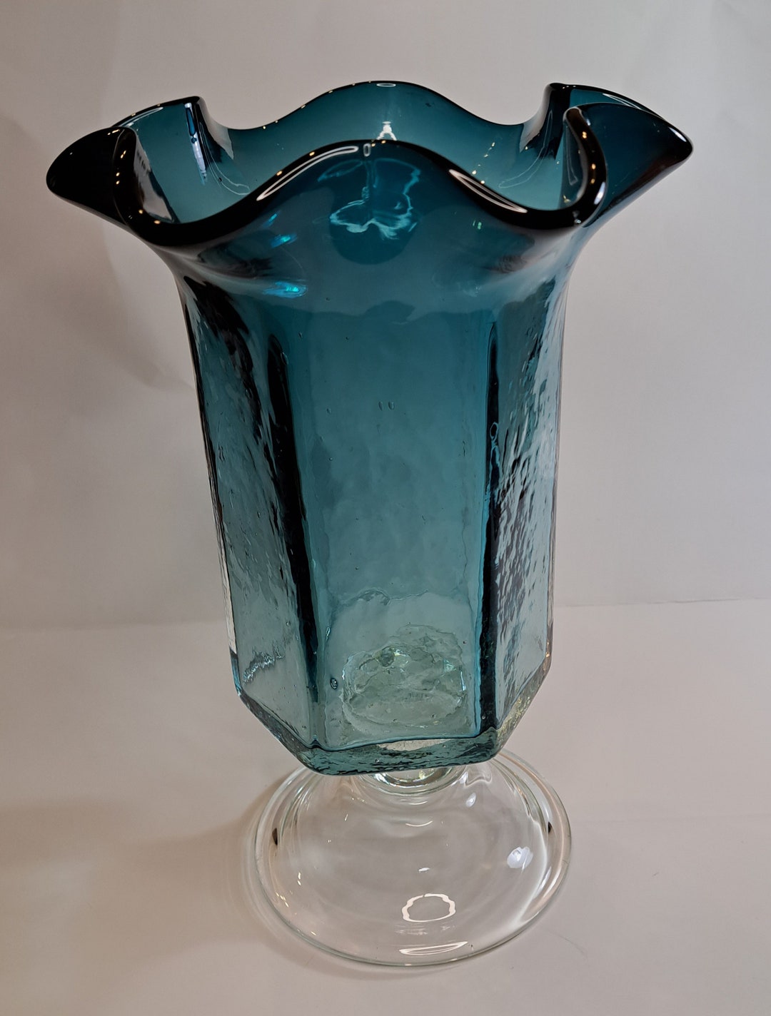 Blenko Flutted Ruffle Hurricane Vase - Etsy