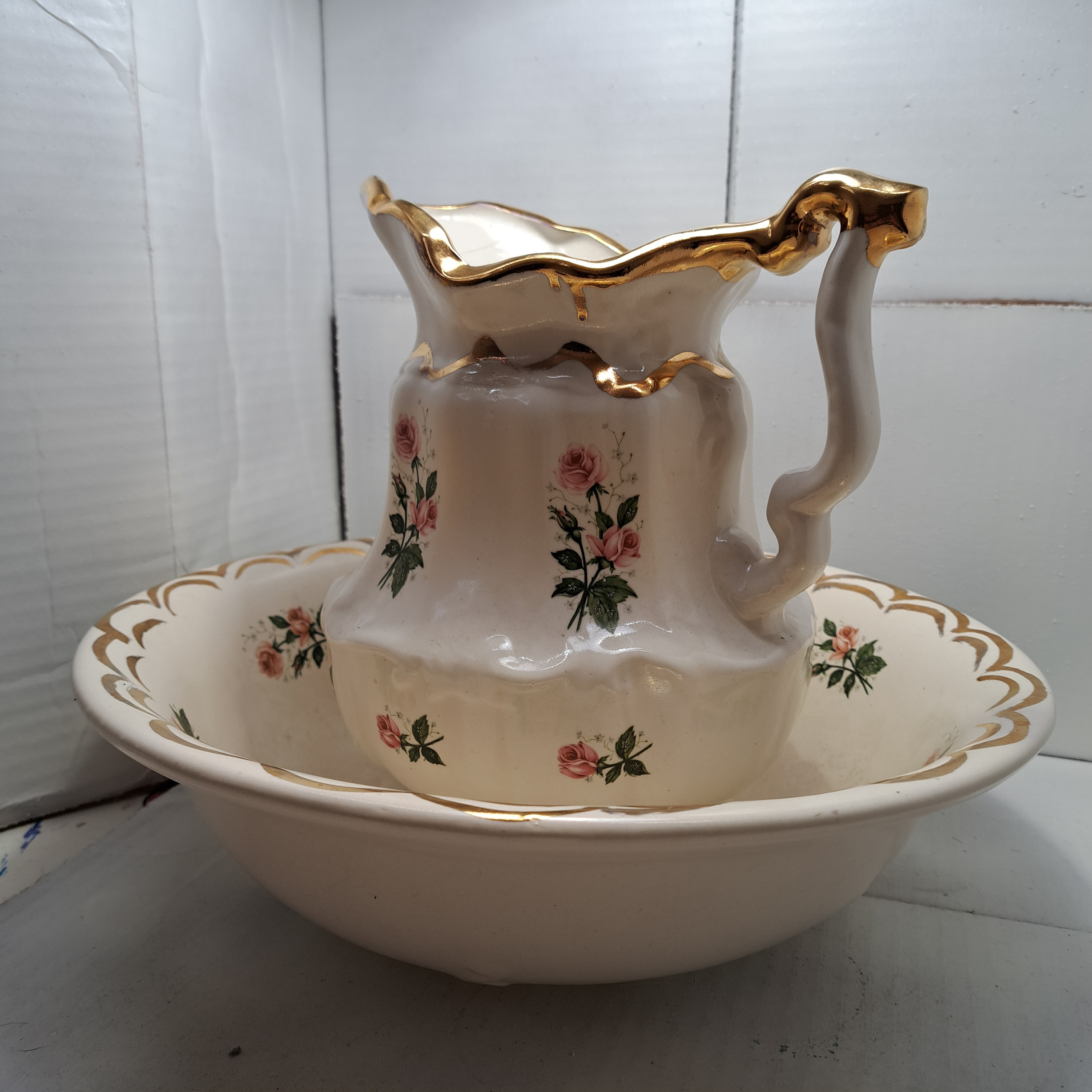 Wash Pitcher and Basin Set, Handpainted - Etsy