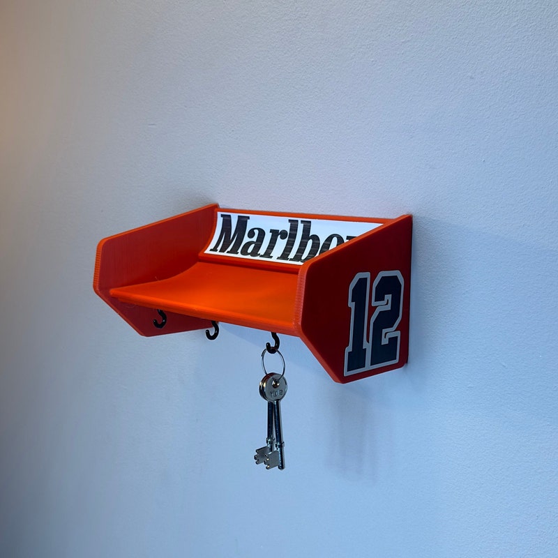 Car spoiler shelf wall decor - Etsy.de