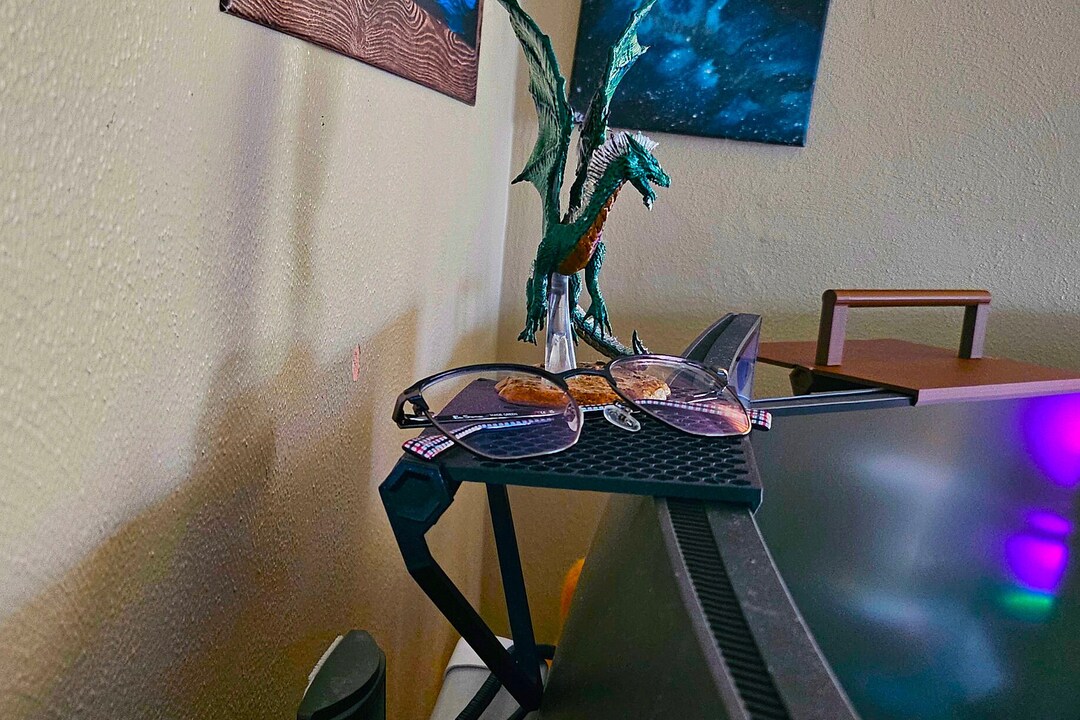 Hexagon Monitor Shelf - Etsy