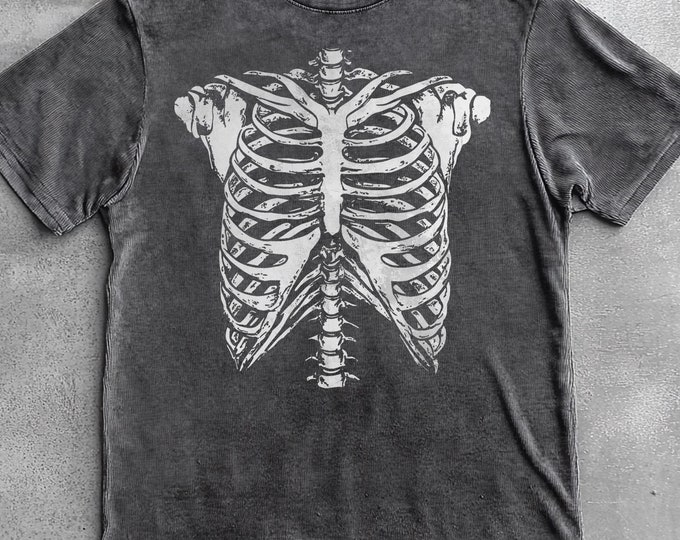 Skeleton Rib Vintage Graphic T-shirt, Rib Cage Shirt, Retro Skeleton ...
