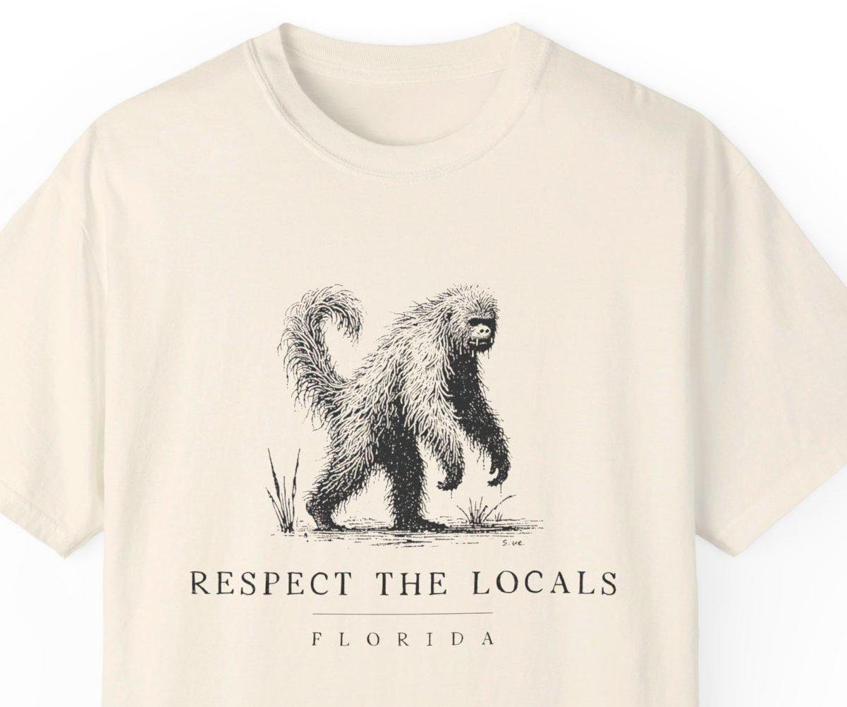 Skunk Ape Everglades Cryptid T-shirt | Spooky Florida Swamp Monster Tee ...