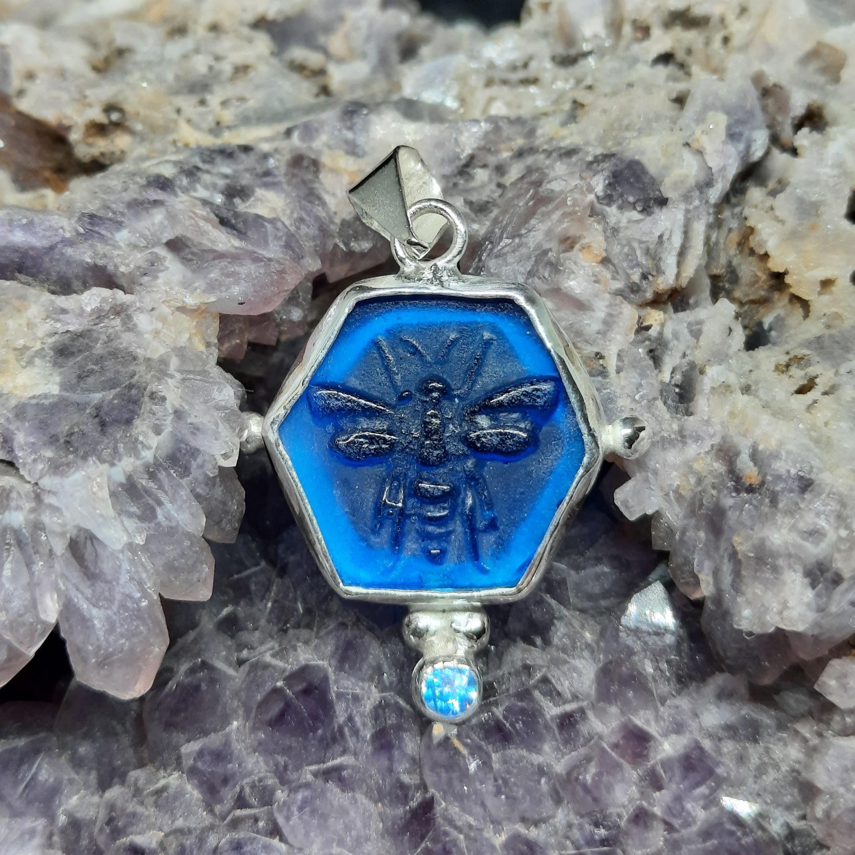 Intaglio Glass Bee Pendant Glass Art Intaglio Silver Pendant Ancient ...