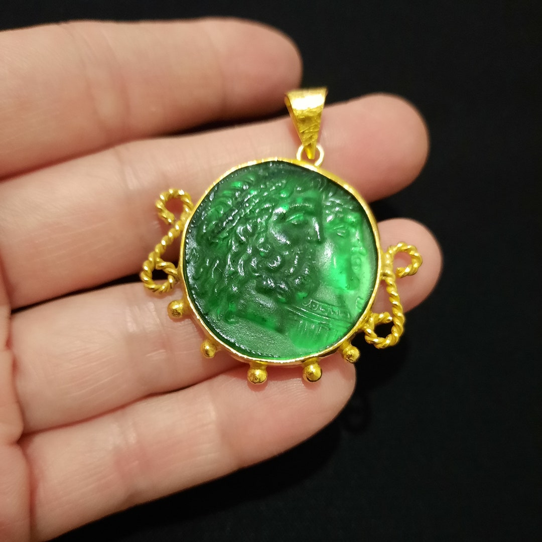 Intaglio Glass Pendant Hera and Zeus Pendant Glass Art Intaglio Silver ...