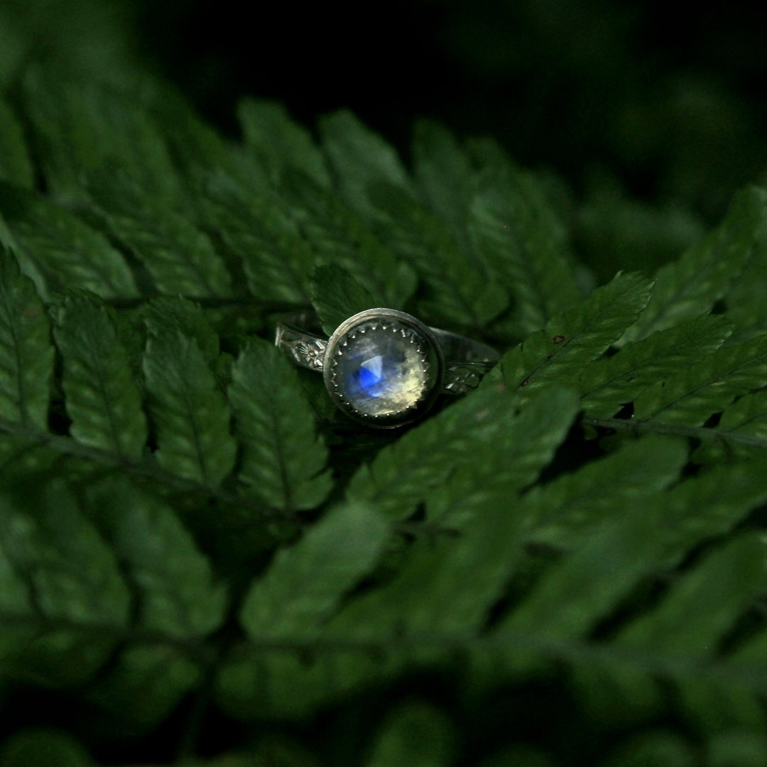 Sterling Silver Rainbow Moonstone Moonflower Ring - Etsy